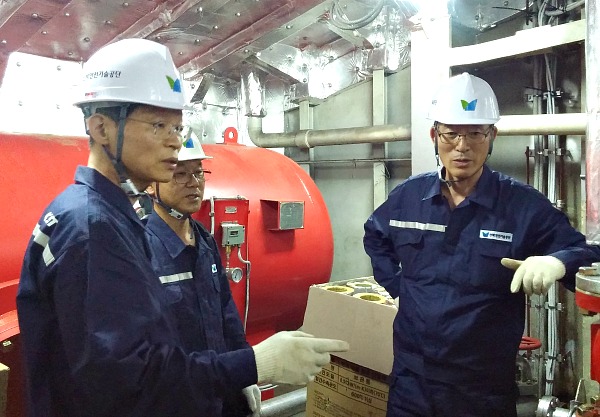 KST 목익수 이사장, 부산 현장 점검